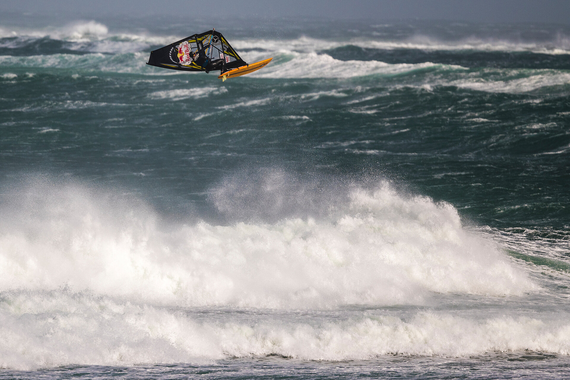PWA WORLD WINDSURFING TOUR: Red Bull Storm Chase